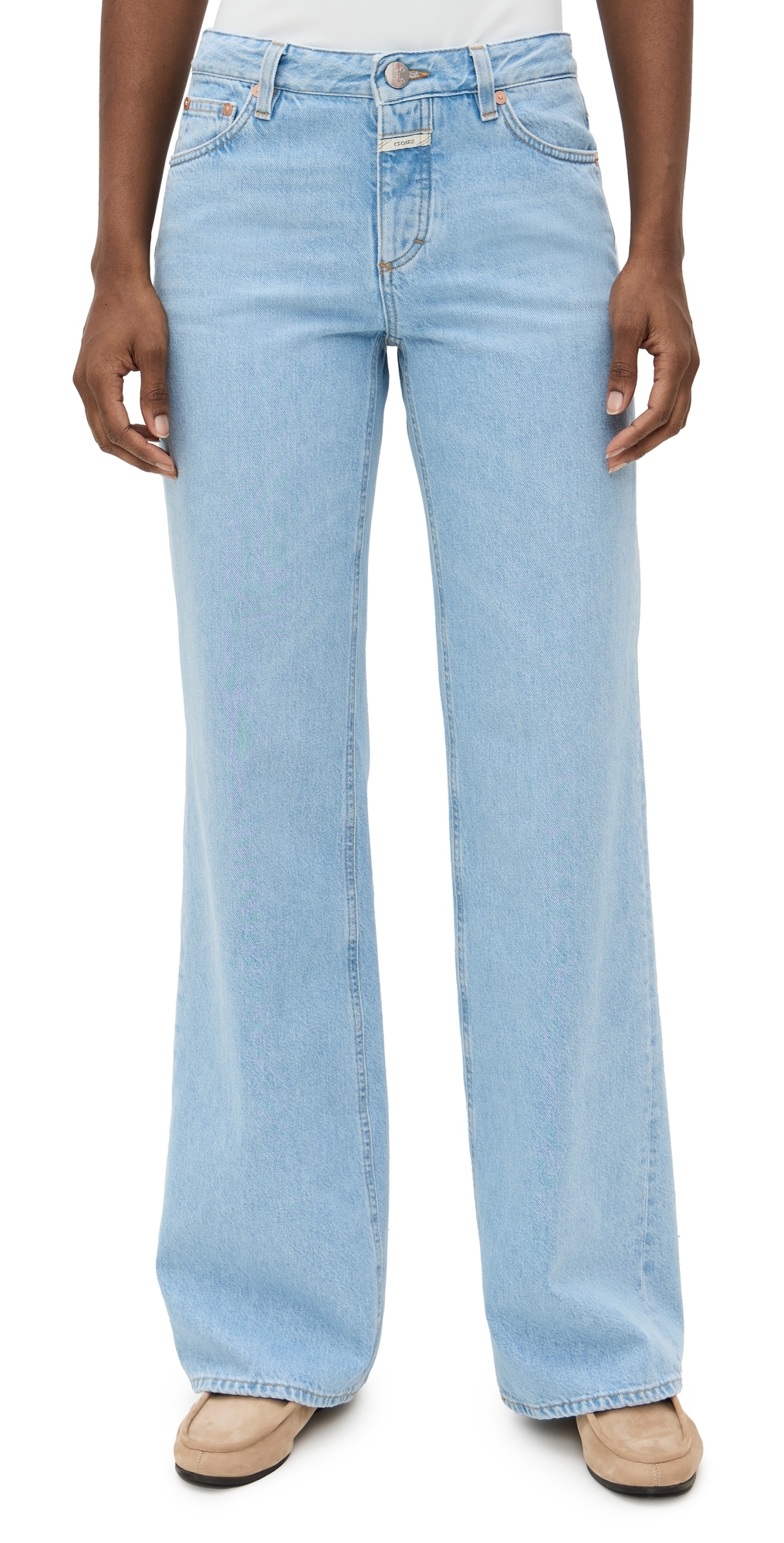 Closed Gillan Jeans - Light Blue | Editorialist